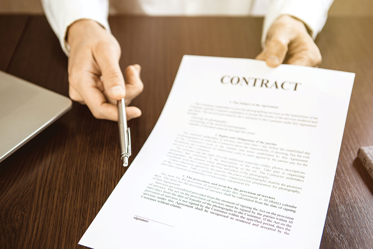 Why You Need a Lawyer for Contract Review: Common Mistakes to Avoid ...